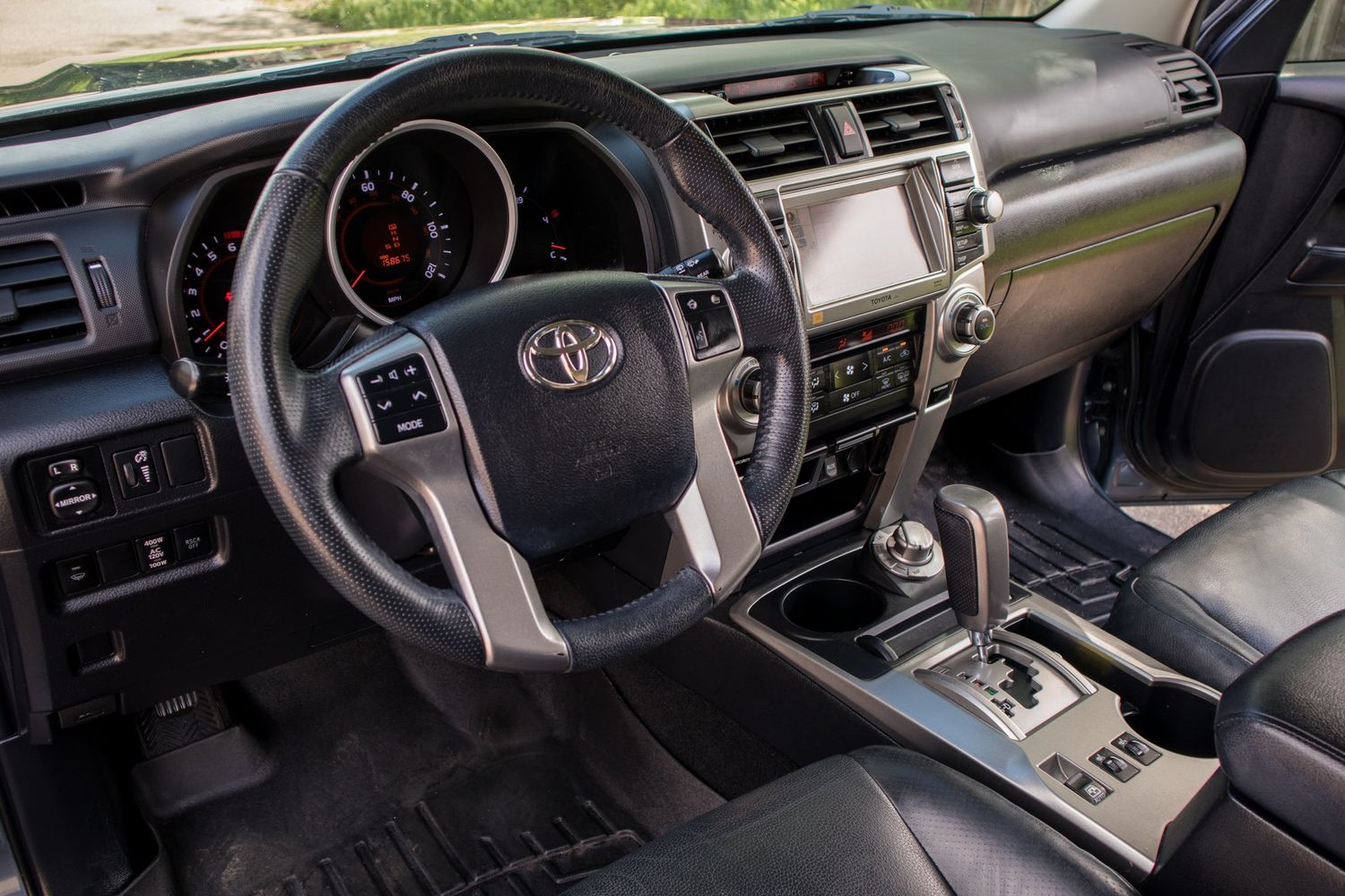 2011 Toyota 4Runner Limited | Victory Motors of Colorado