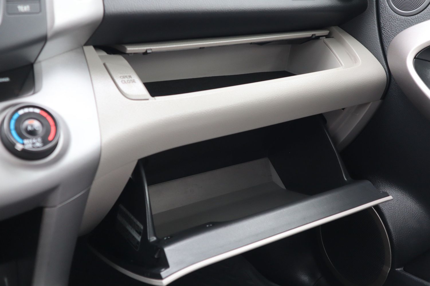 2007 Toyota RAV4 Base | Victory Motors of Colorado