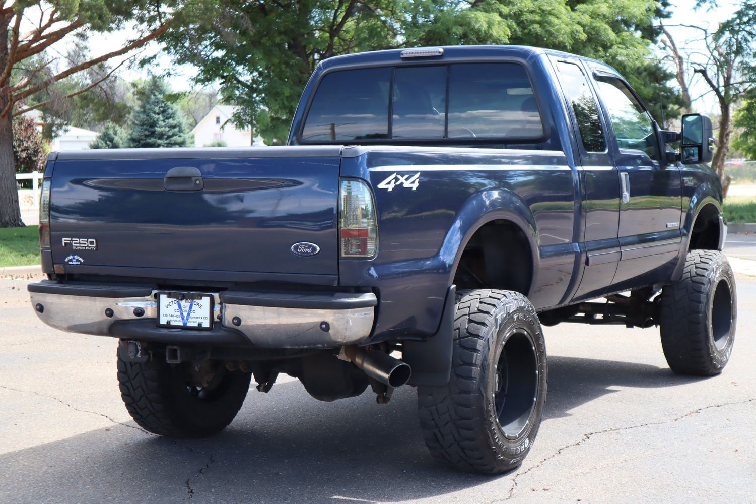 2002 Ford F-250 Super Duty XLT | Victory Motors of Colorado