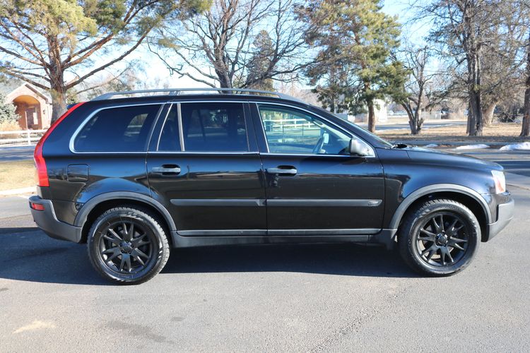 2004 Volvo XC90 T6 | Victory Motors of Colorado