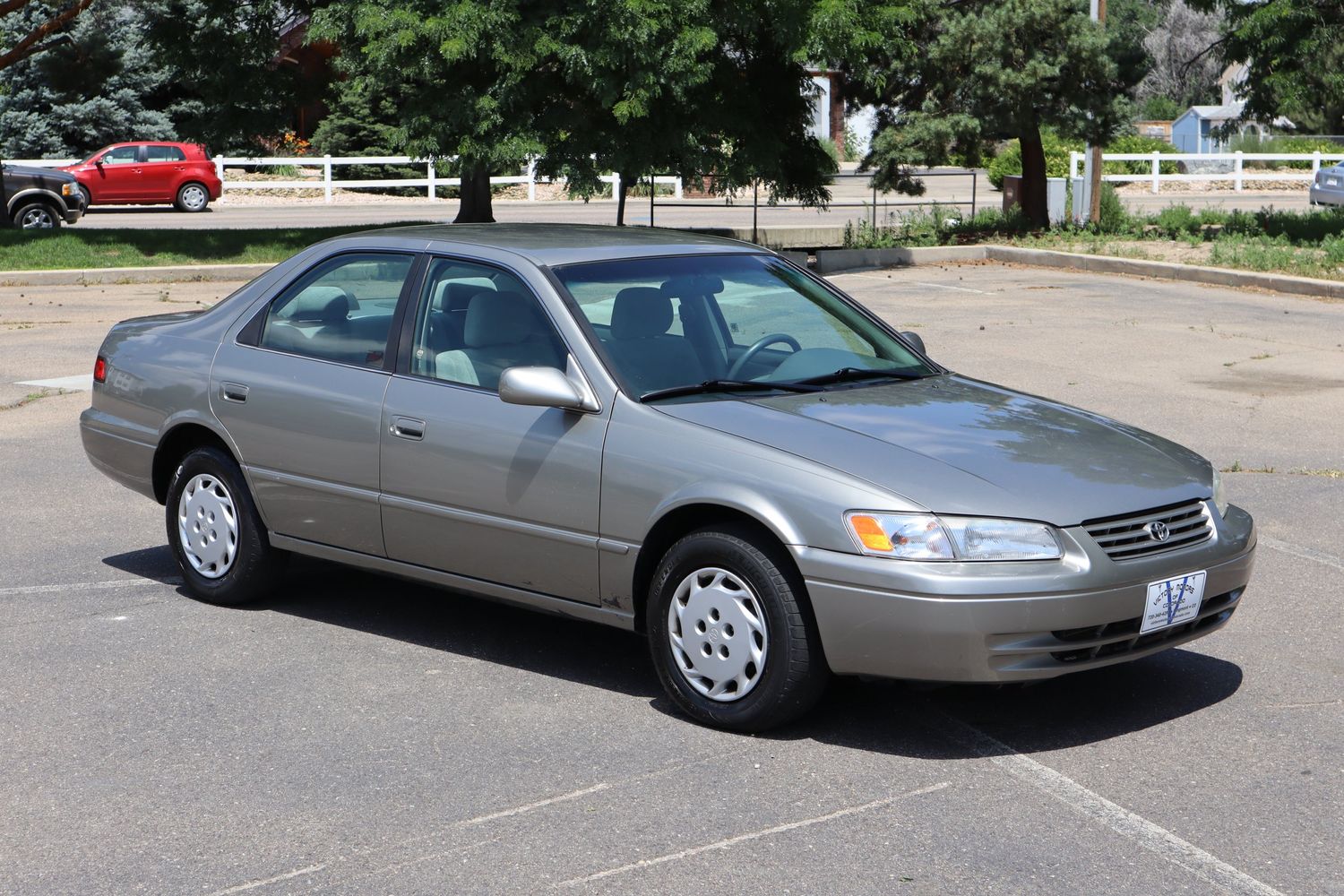 1997 Toyota Camry LE | Victory Motors of Colorado