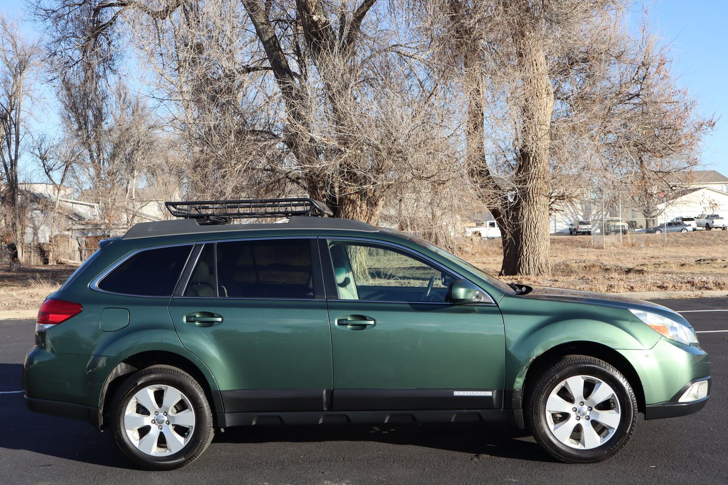 2012 Subaru Outback 2.5i Premium | Victory Motors of Colorado