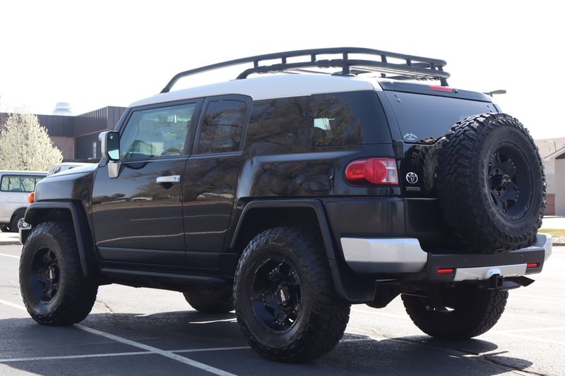 2009 Toyota FJ Cruiser Photos