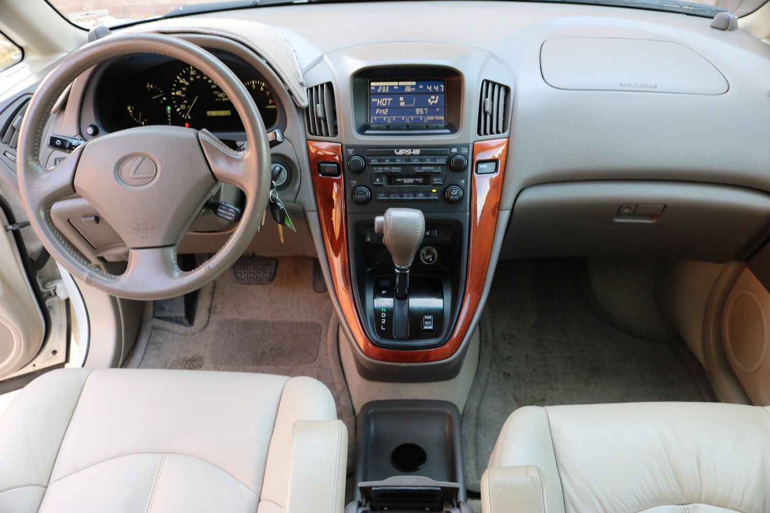 1999 Lexus RX 300 AWD | Victory Motors of Colorado