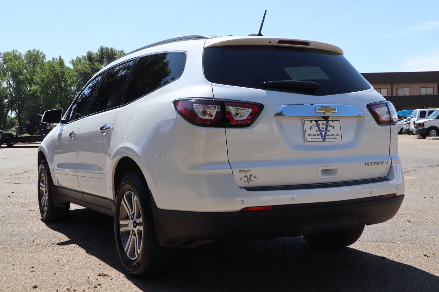 2016 Chevrolet Traverse LT | Victory Motors of Colorado