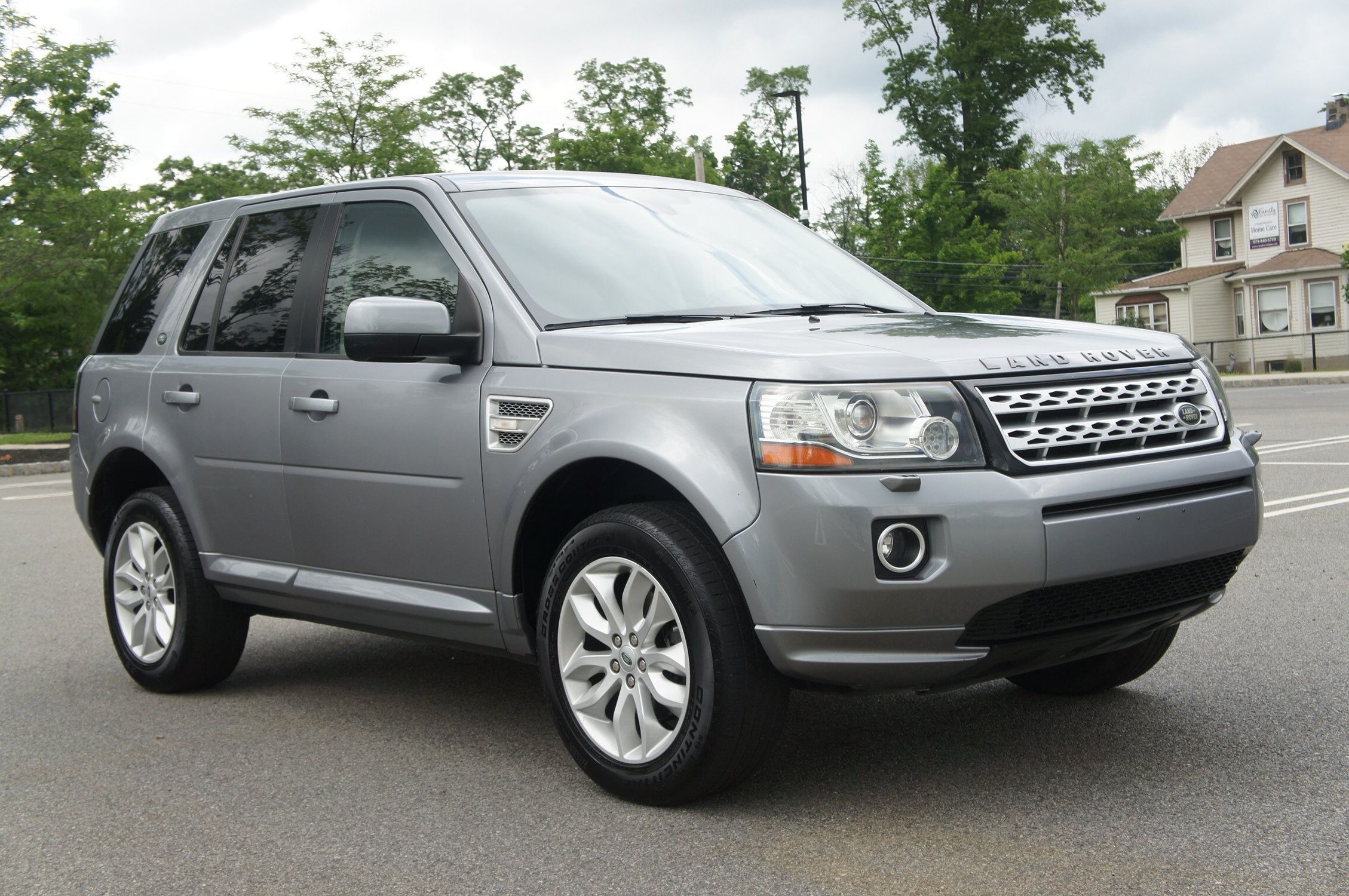 2013 Land Rover LR2 HSE | Zoom Auto Group - Used Cars New Jersey