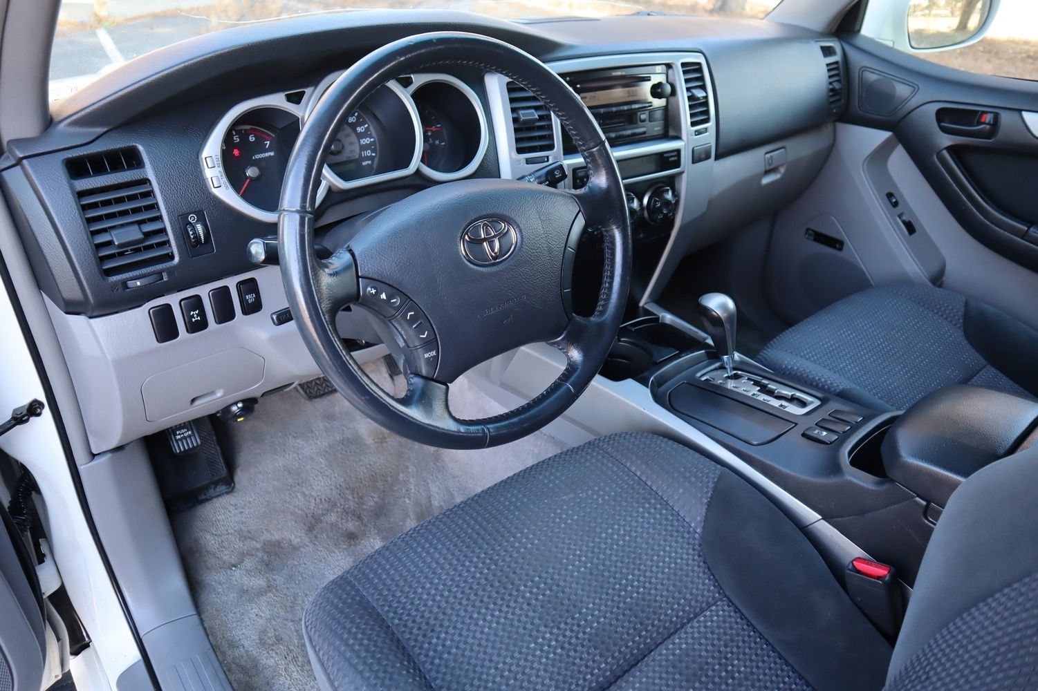 2005 Toyota 4Runner Sport Edition | Victory Motors of Colorado