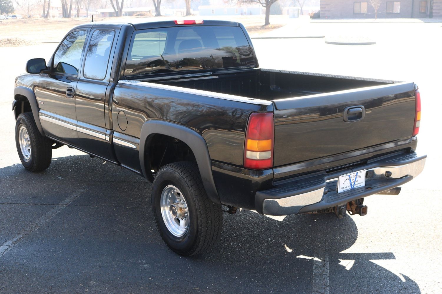 2002 GMC Sierra 2500HD SLT | Victory Motors of Colorado