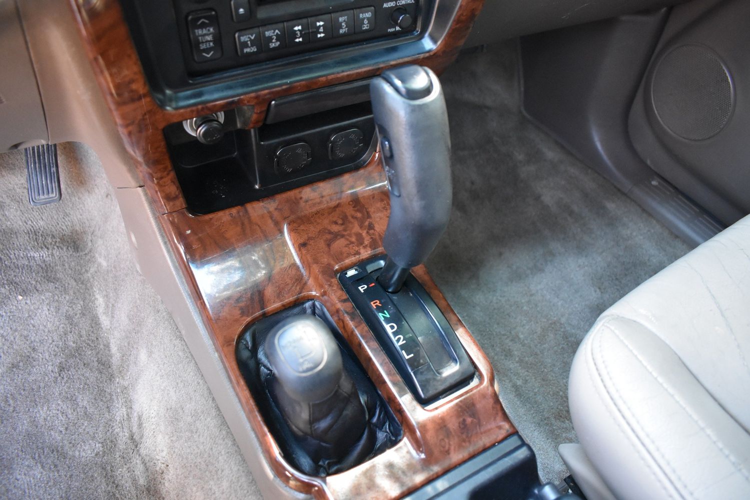 1999 Toyota 4Runner Limited | Victory Motors of Colorado