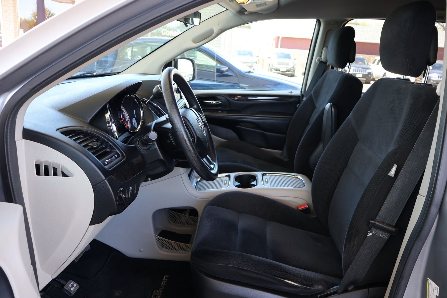 2016 Dodge Grand Caravan SXT | Victory Motors of Colorado