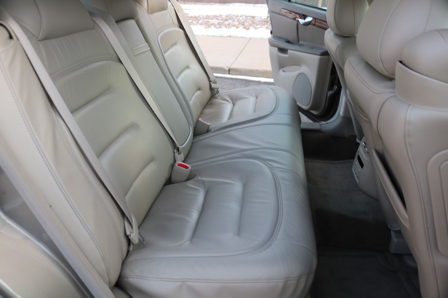 2002 Cadillac DeVille | Victory Motors of Colorado