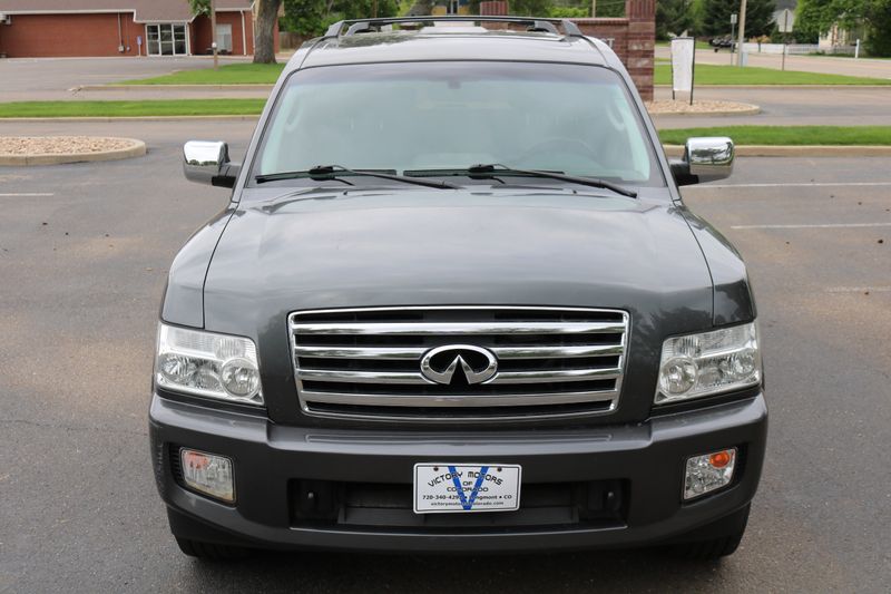 2006 INFINITI QX56 Photos