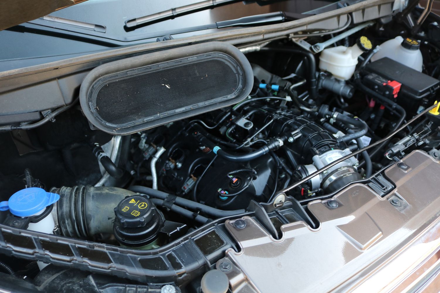 2017 Ford Transit Wagon 350 XLT | Victory Motors of Colorado