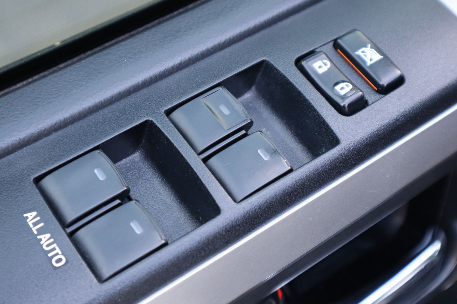 2018 Toyota 4Runner SR5 | Victory Motors of Colorado