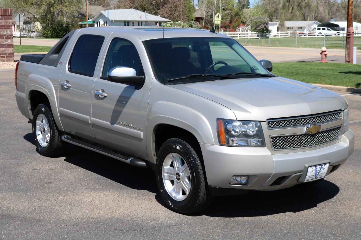 2008 Chevrolet Avalanche LTZ | Victory Motors of Colorado