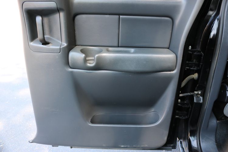 2002 Chevrolet Silverado 1500 LS | Victory Motors of Colorado