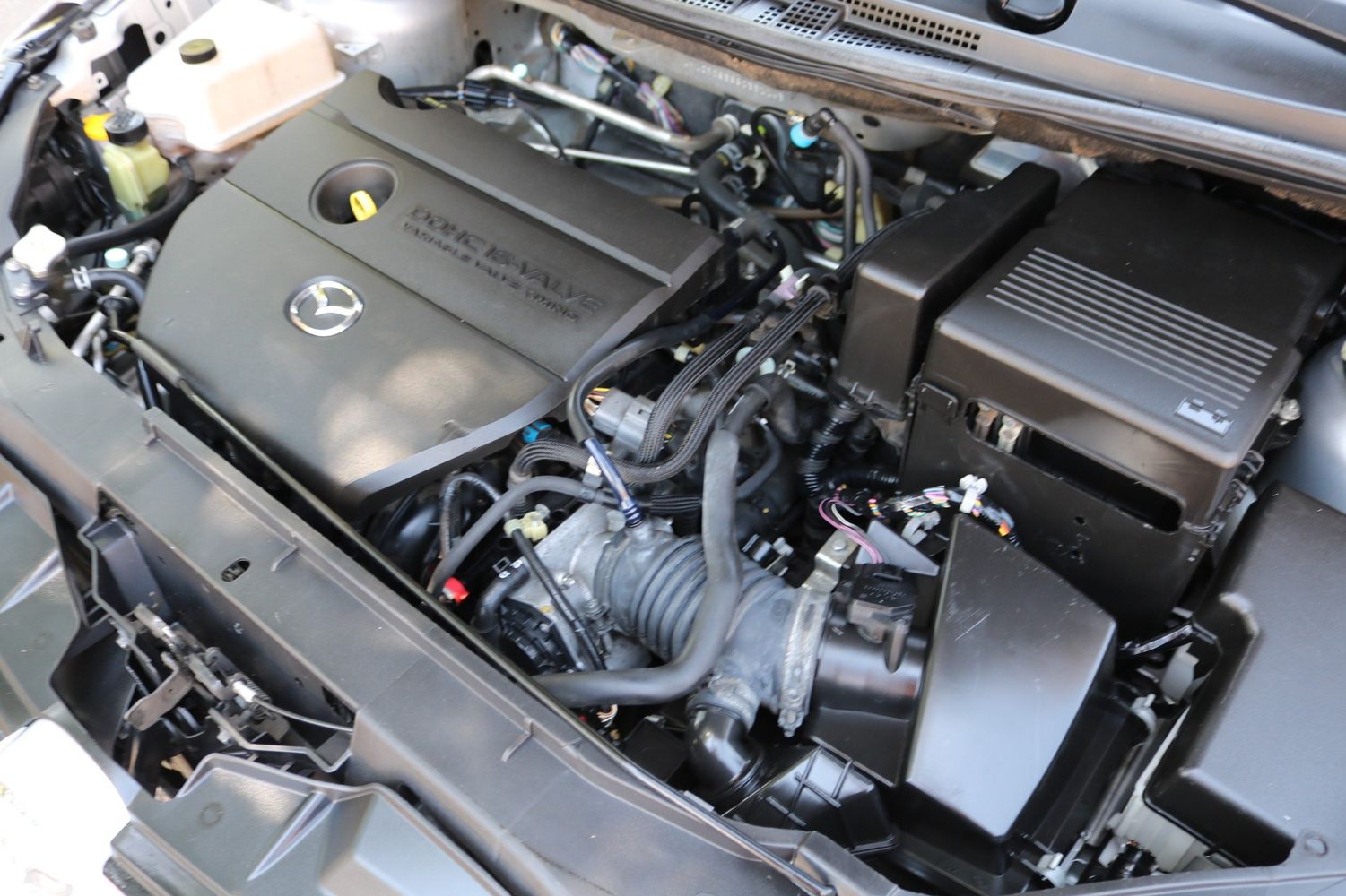 2009 Mazda Mazda5 Sport | Victory Motors of Colorado