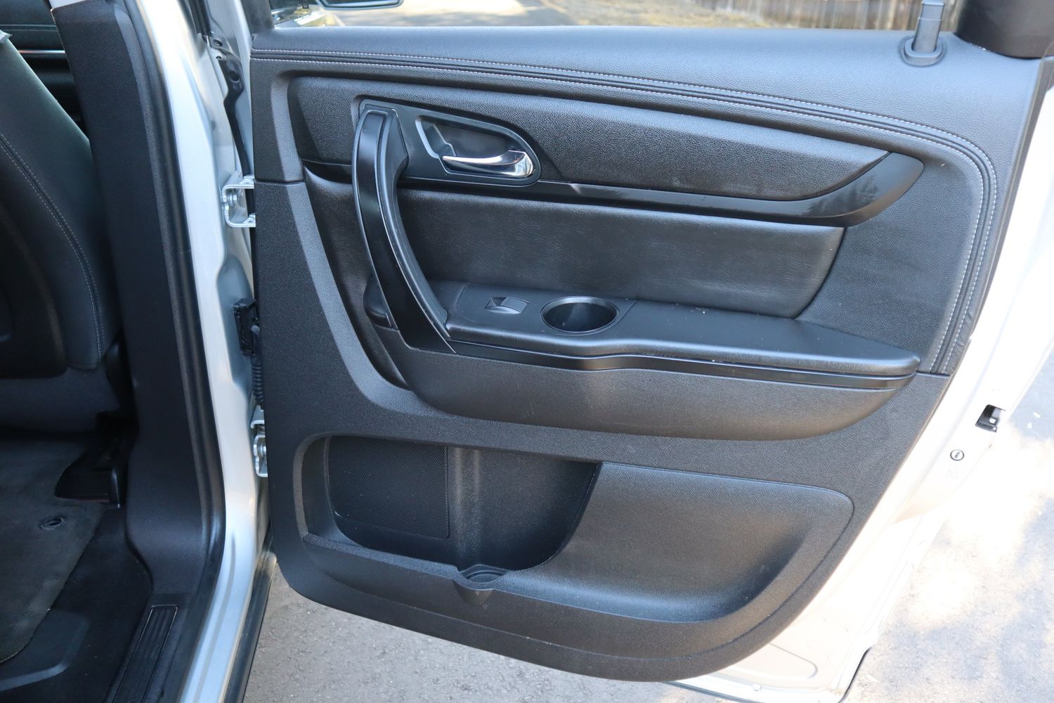 2016 Chevrolet Traverse LT | Victory Motors of Colorado