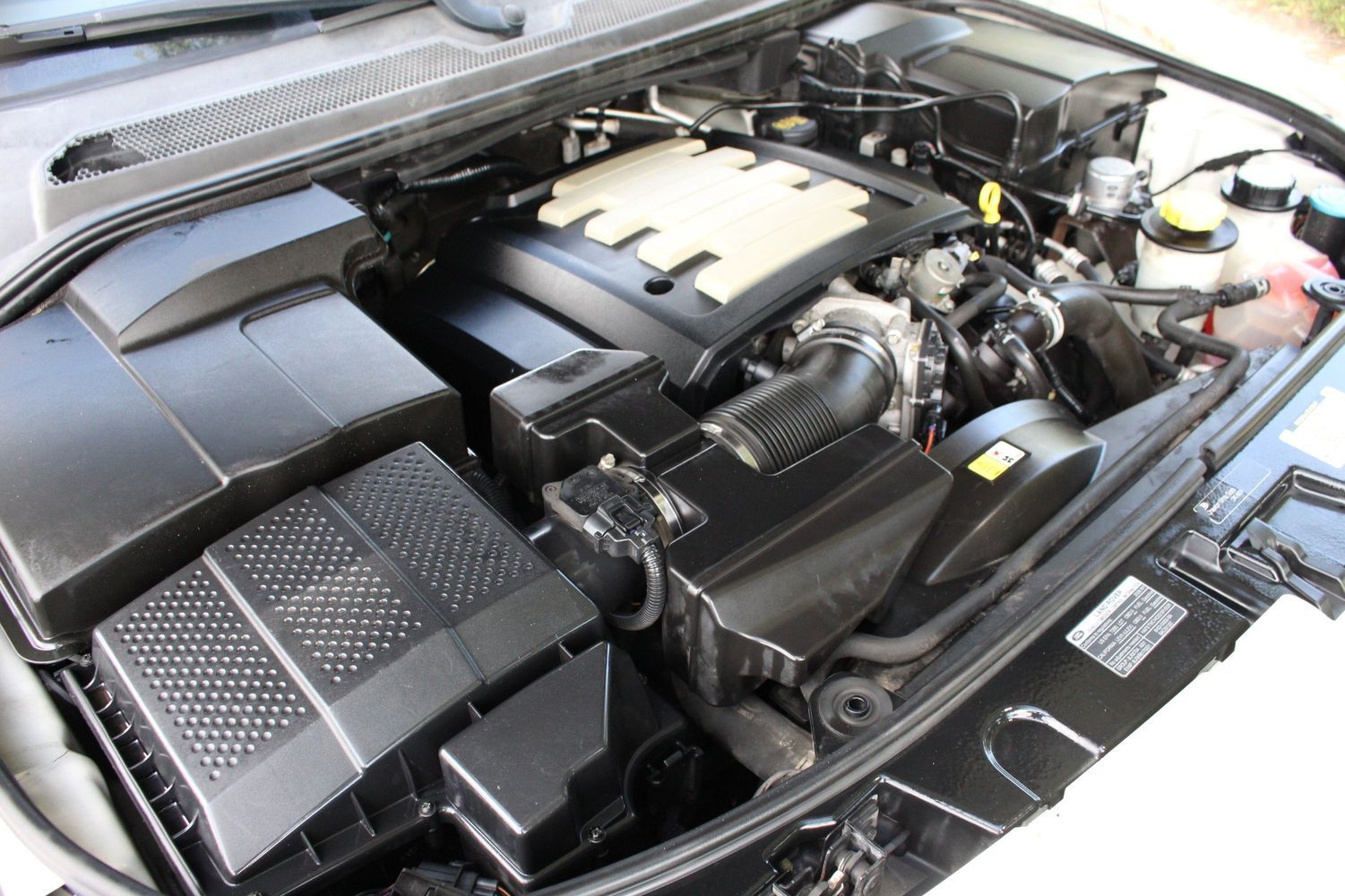 2008 Land Rover LR3 SE | Victory Motors of Colorado