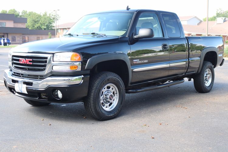 2006 GMC Sierra 2500HD SLT Extended Cab | Victory Motors of Colorado