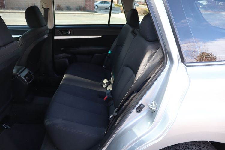 2012 Subaru Outback 2.5i | Victory Motors of Colorado