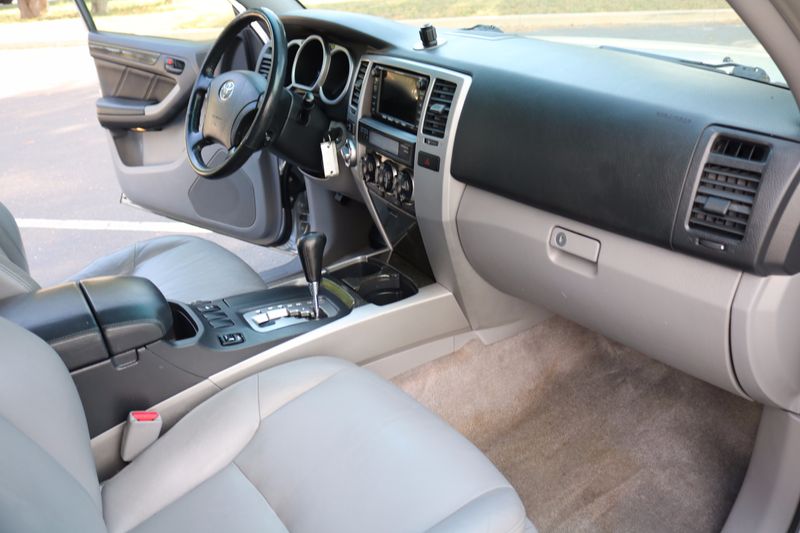 2005 Toyota 4Runner Photos