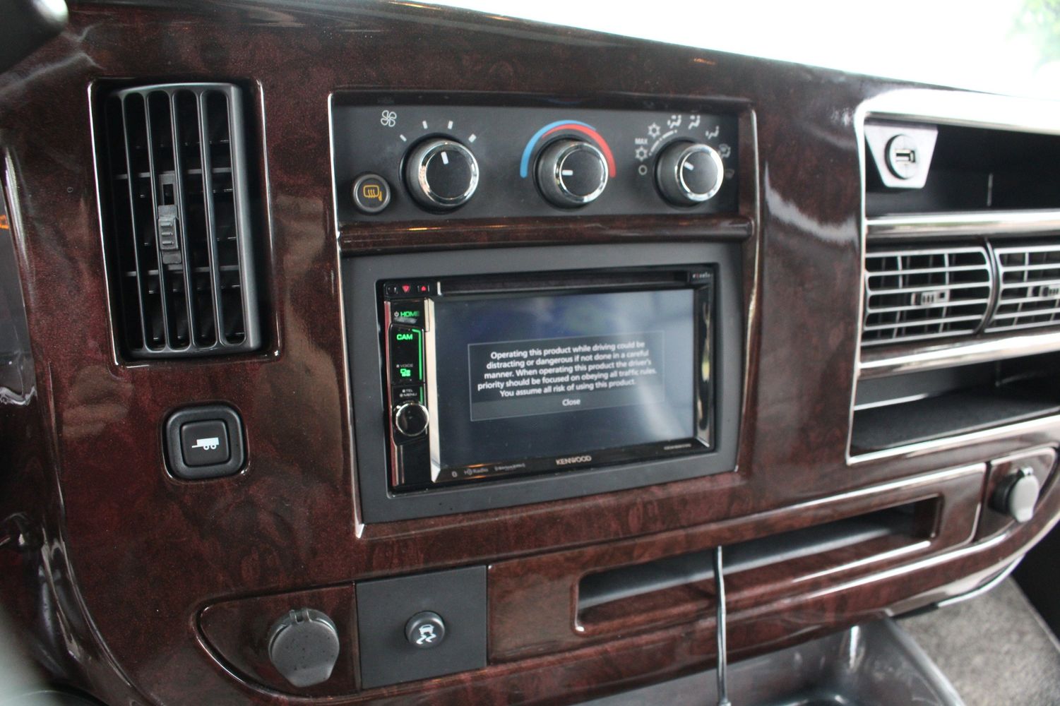 2010 Chevrolet Explorer Conversion Limited SE | Victory Motors of Colorado