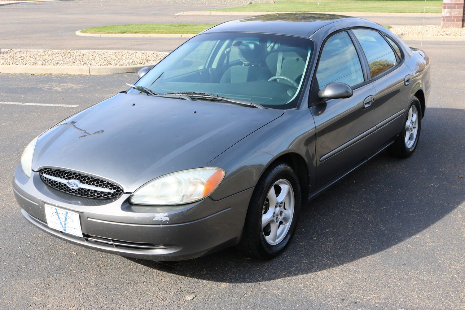 2002 Ford Taurus SE | Victory Motors of Colorado