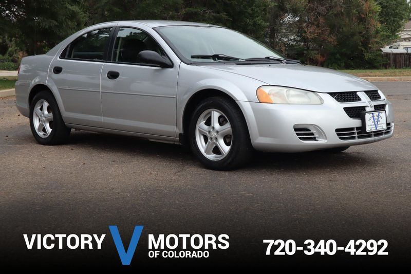 2004 Dodge Stratus Photos