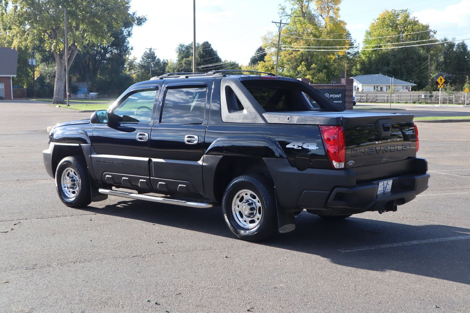 2004 Chevrolet Avalanche 2500 | Victory Motors of Colorado
