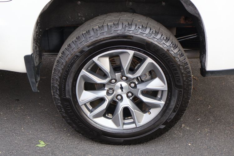 2019 Chevrolet Silverado 1500 RST | Victory Motors of Colorado