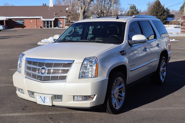 2013 Cadillac Escalade Platinum Edition | Victory Motors of Colorado