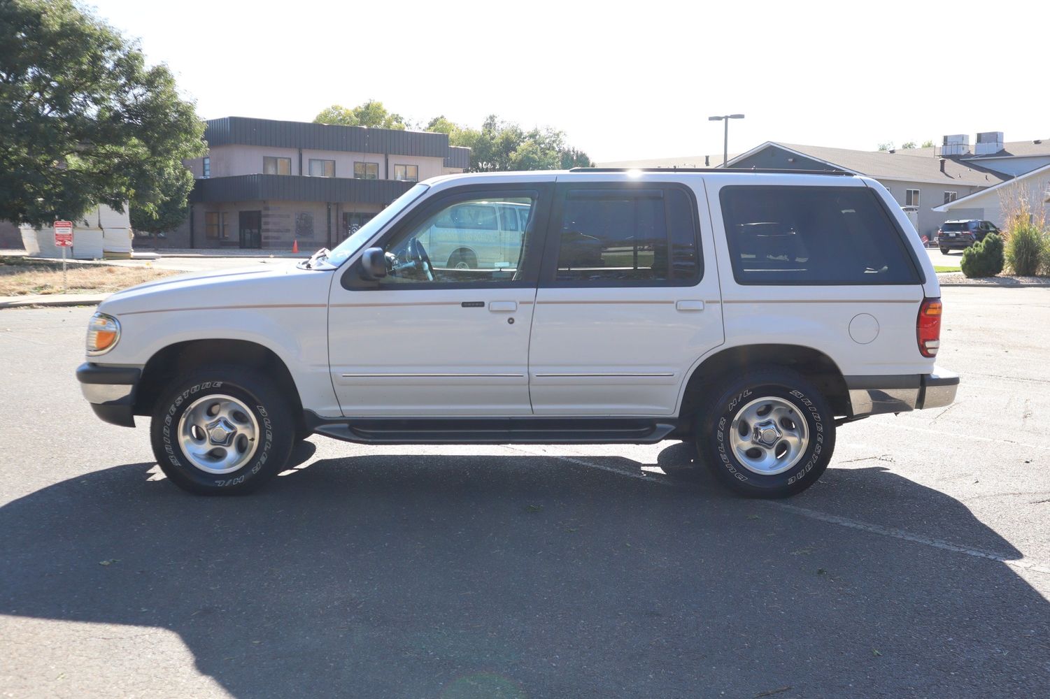 1998 Ford Explorer XLT | Victory Motors of Colorado