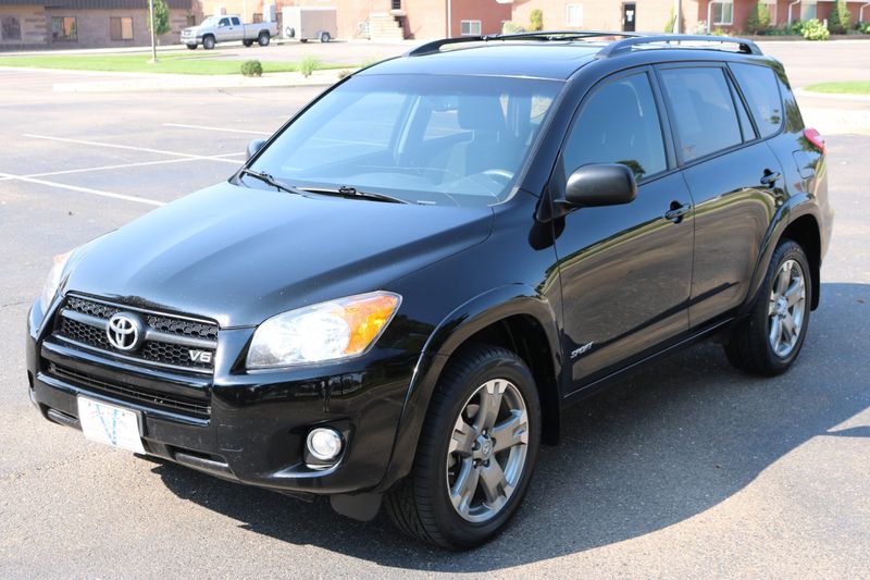 2012 Toyota RAV4 Photos