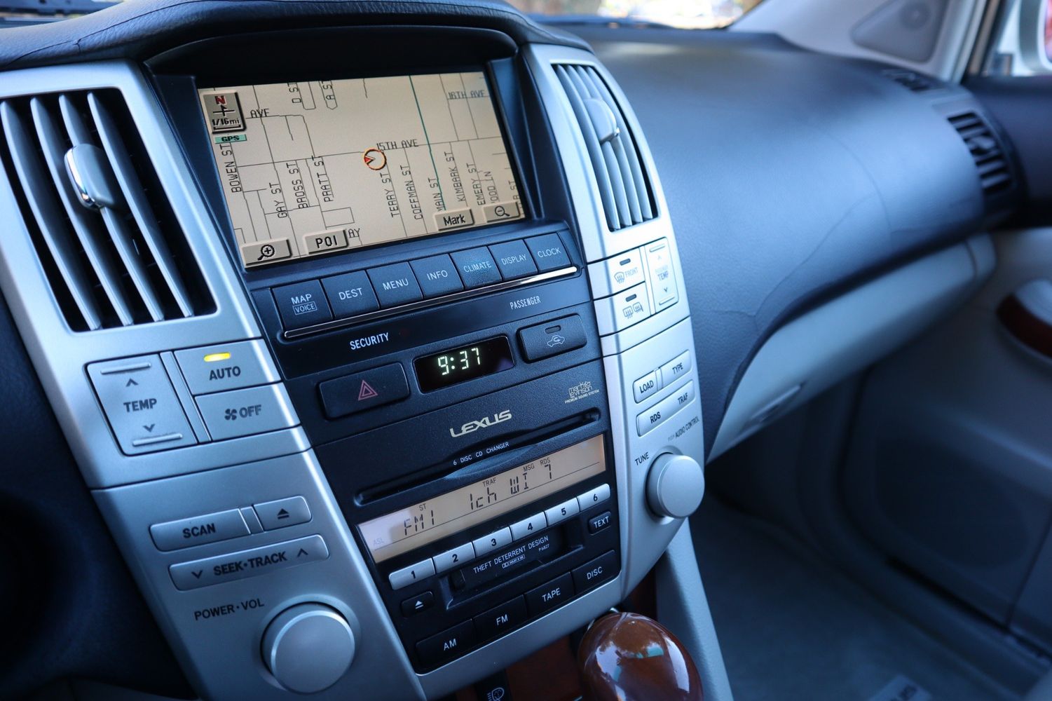 2004 Lexus RX 330 Base | Victory Motors of Colorado