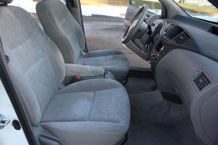 2001 Toyota Prius | Victory Motors of Colorado