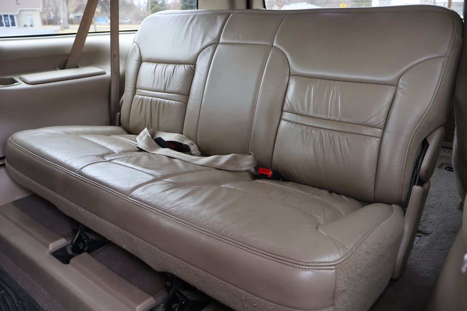 2001 Ford Excursion Limited | Victory Motors of Colorado