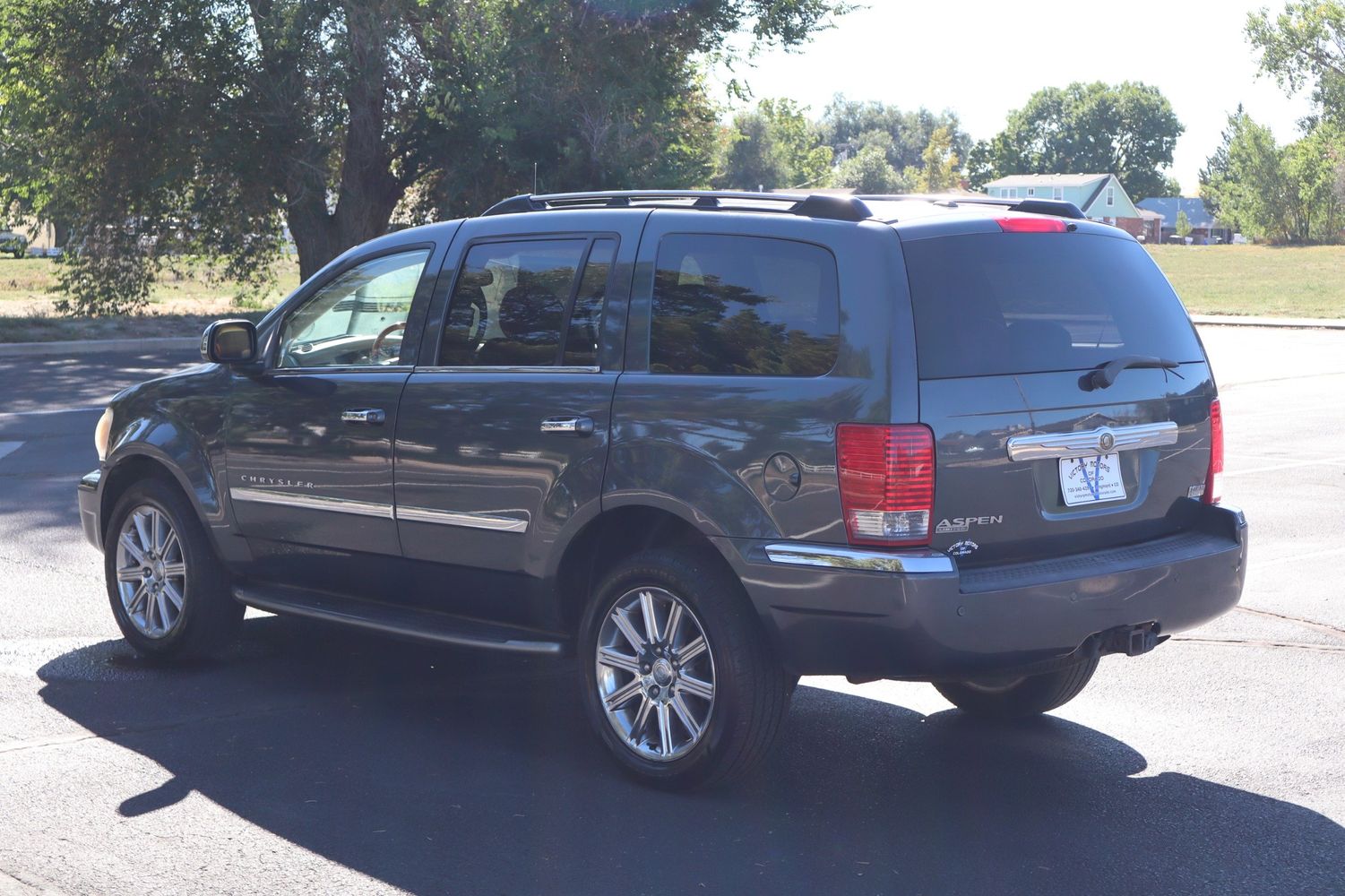 2007 Chrysler Aspen Limited | Victory Motors of Colorado