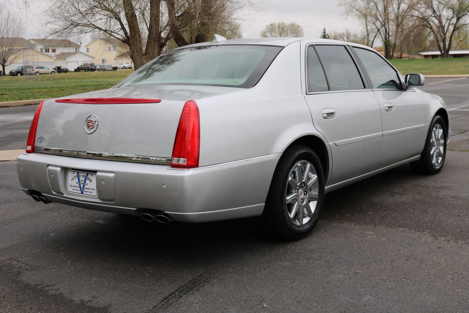 2010 Cadillac DTS Premium Collection | Victory Motors of Colorado