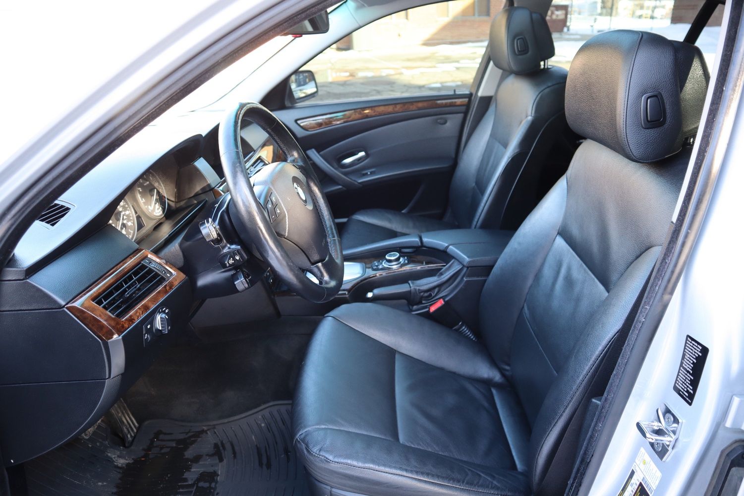 2009 BMW 528I xDrive | Victory Motors of Colorado