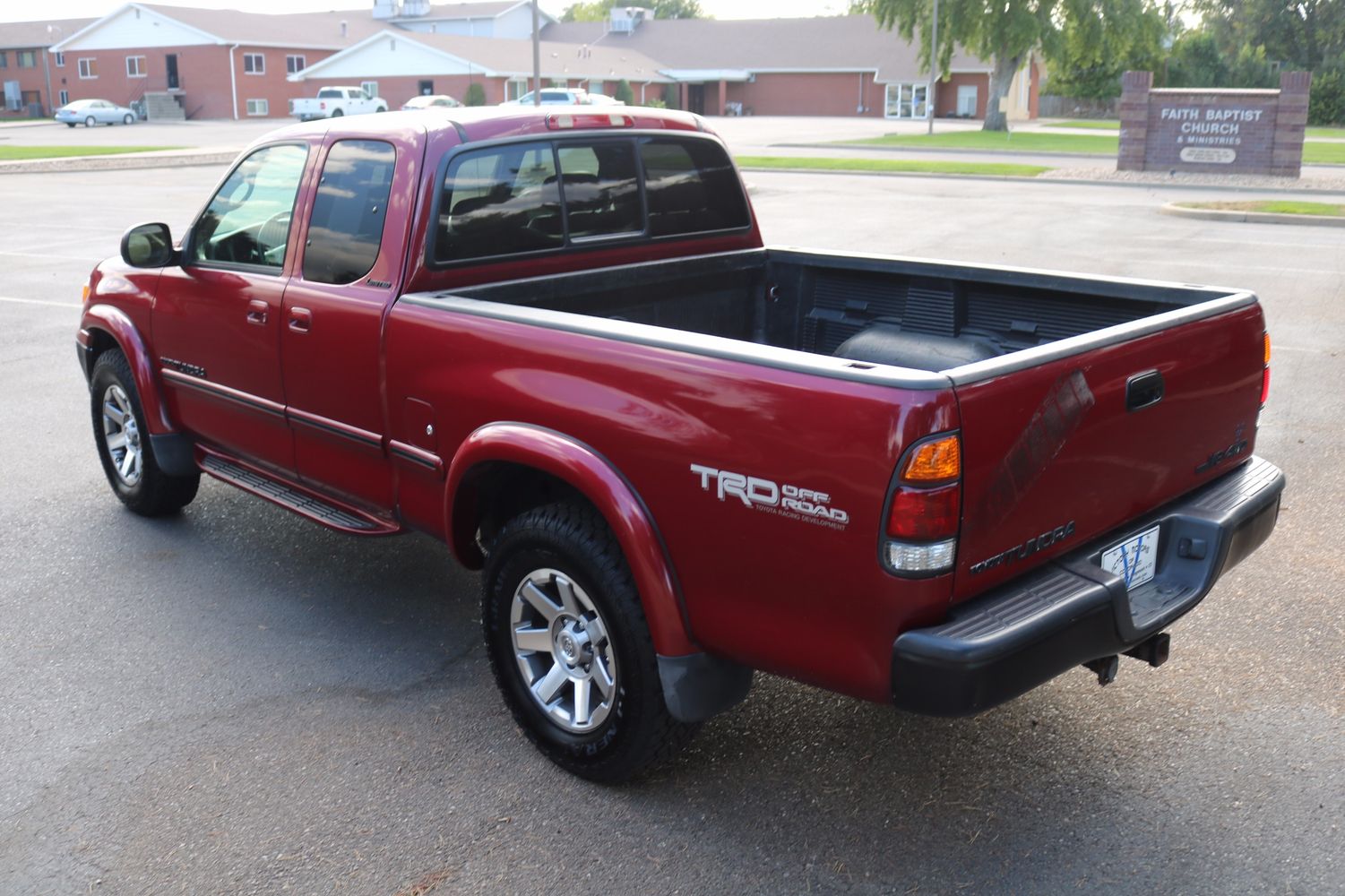 2002 Toyota Tundra Limited V8 | Victory Motors of Colorado