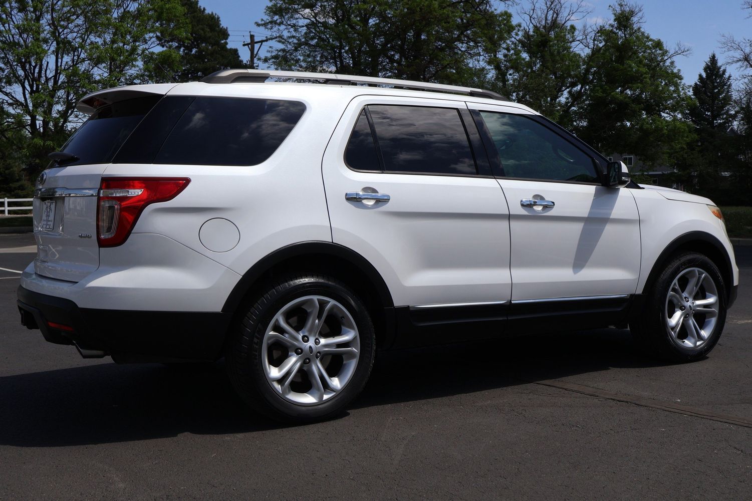 2015 Ford Explorer Limited | Victory Motors of Colorado