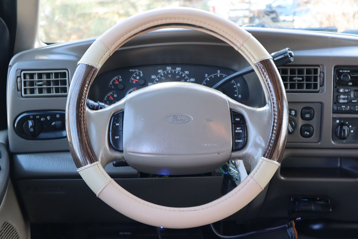 2001 Ford Excursion Limited | Victory Motors of Colorado