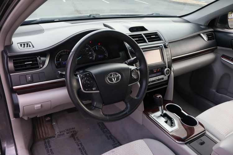 2012 Toyota Camry XLE | Victory Motors of Colorado
