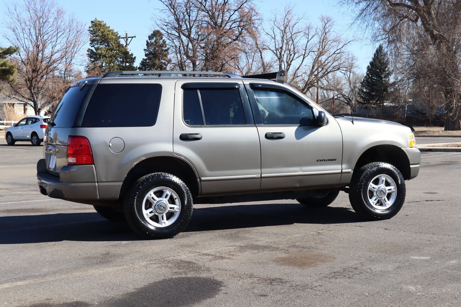 2004 Ford Explorer XLT | Victory Motors of Colorado