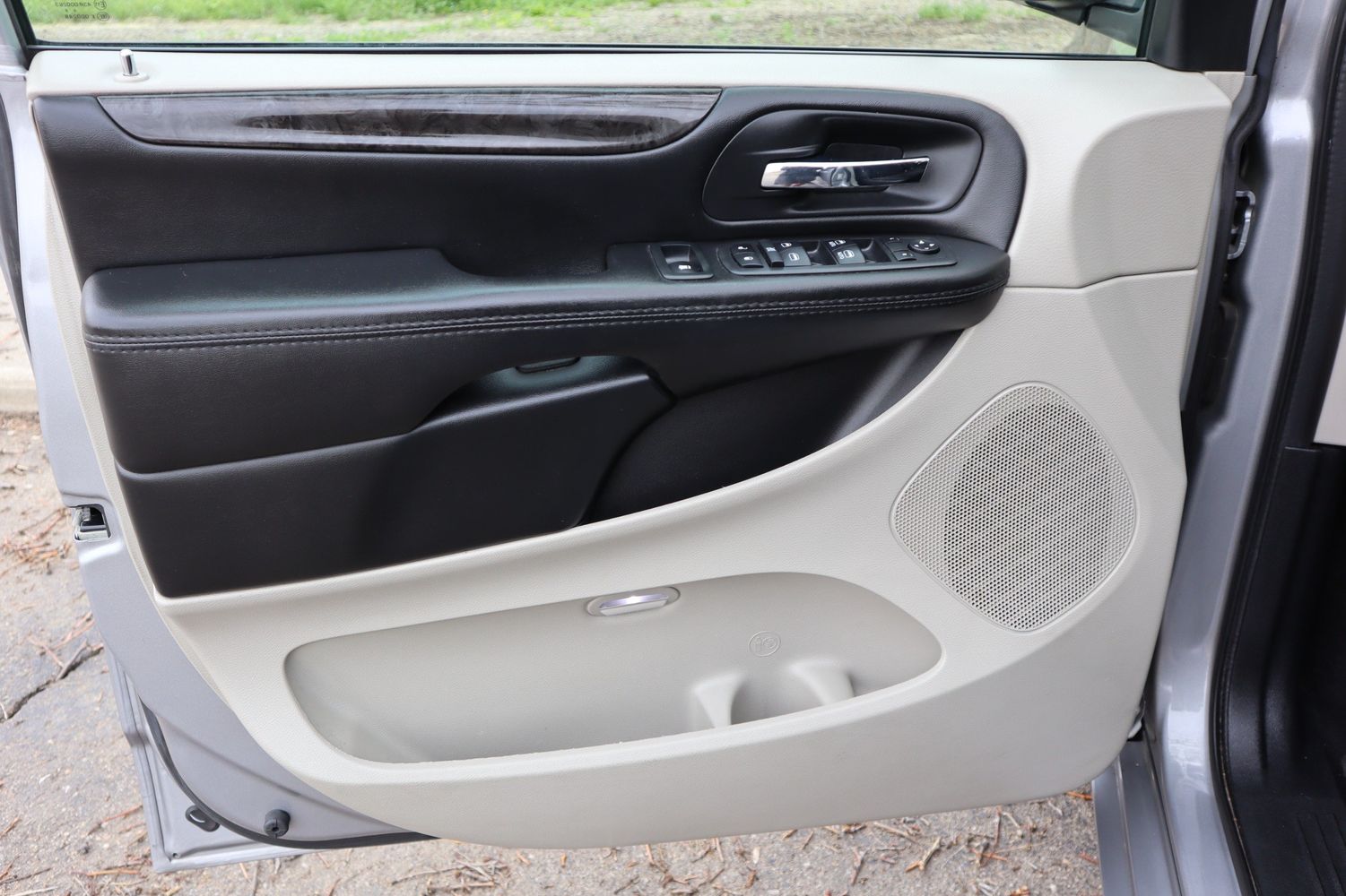 2018 Dodge Grand Caravan SE | Victory Motors of Colorado