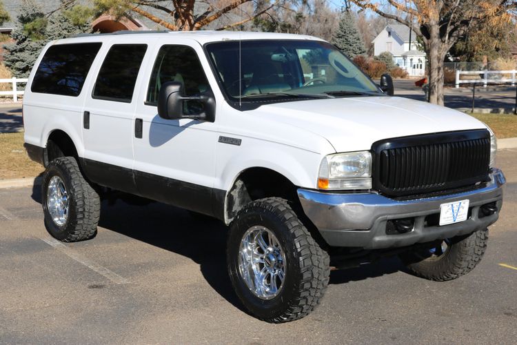 2004 Ford Excursion XLT | Victory Motors of Colorado