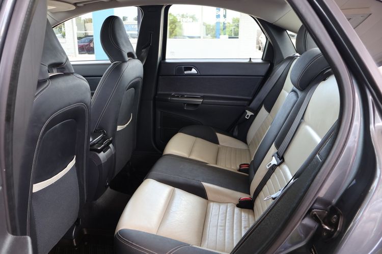 2010 Volvo S40 T5 R-Design | Victory Motors of Colorado