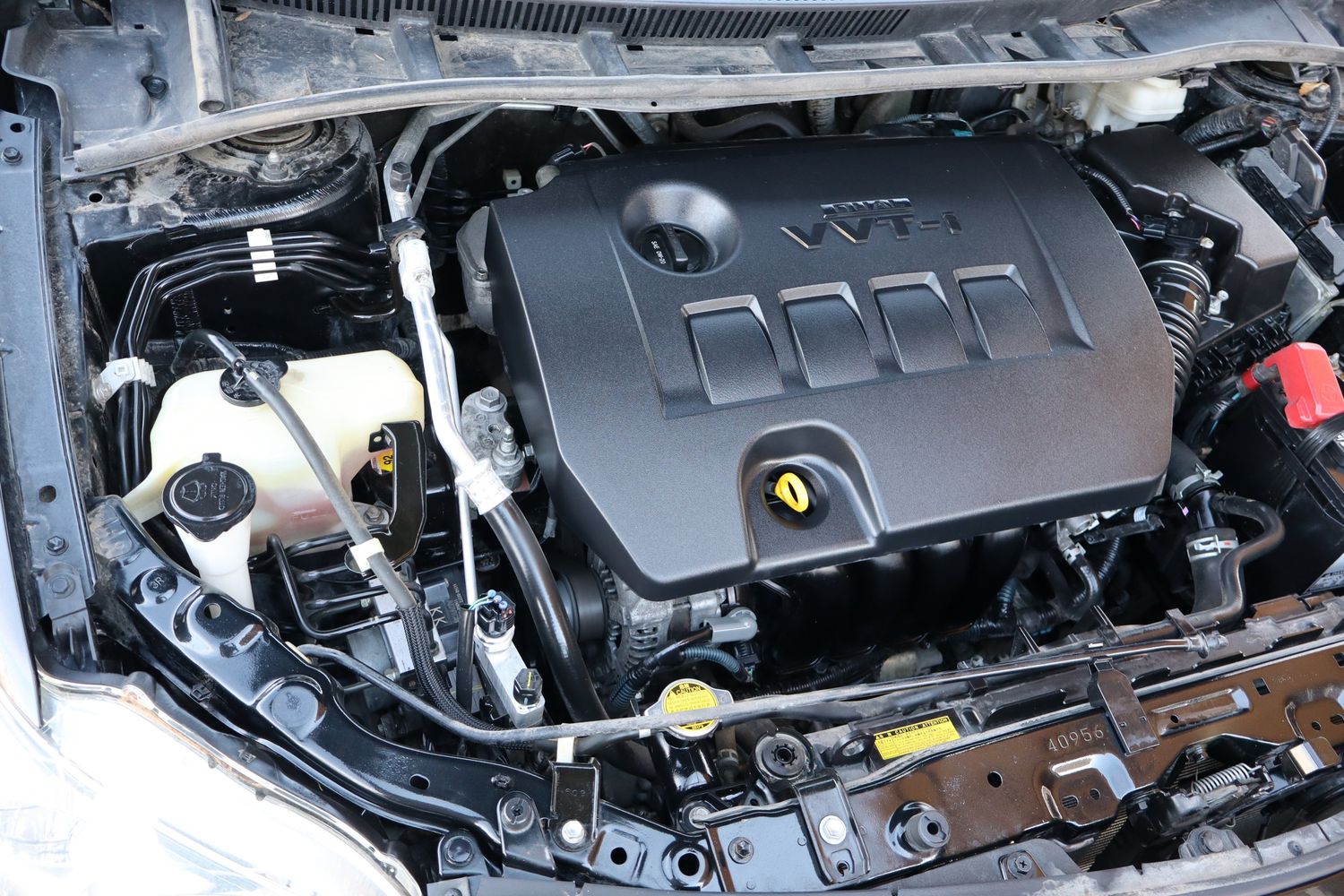 2012 Toyota Corolla LE | Victory Motors of Colorado