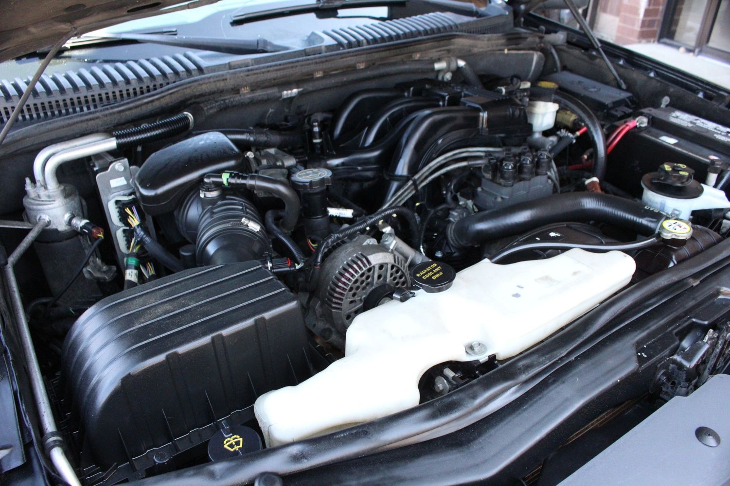 2006 Ford Explorer XLS | Victory Motors of Colorado